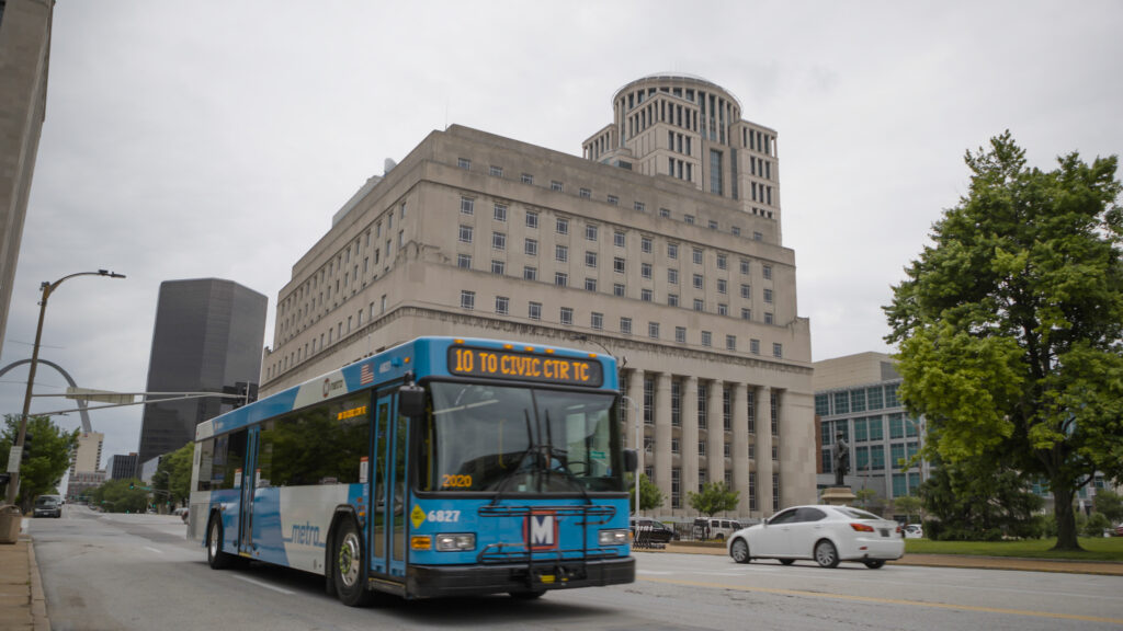 IL Legislature Looks at Transit Rider Bill for Those Breaking the Rules ...